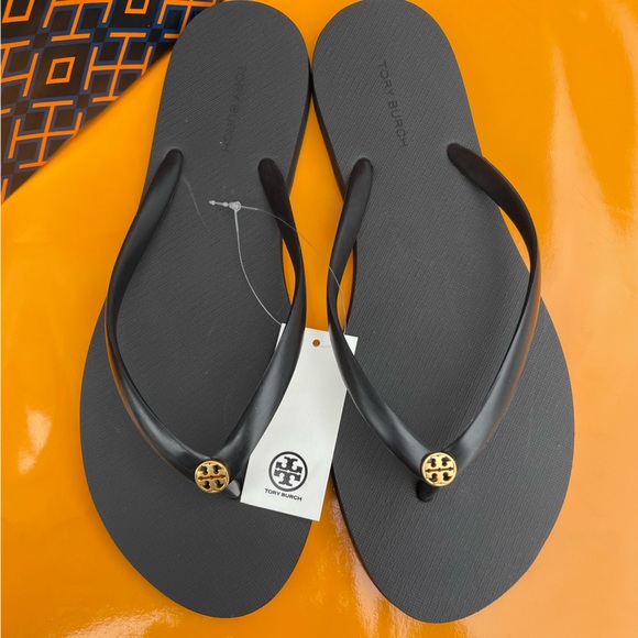 Tory Burch | Shoes | Nwt 223 Tory Burch Chelsea Thin Flip Flop Flat ...